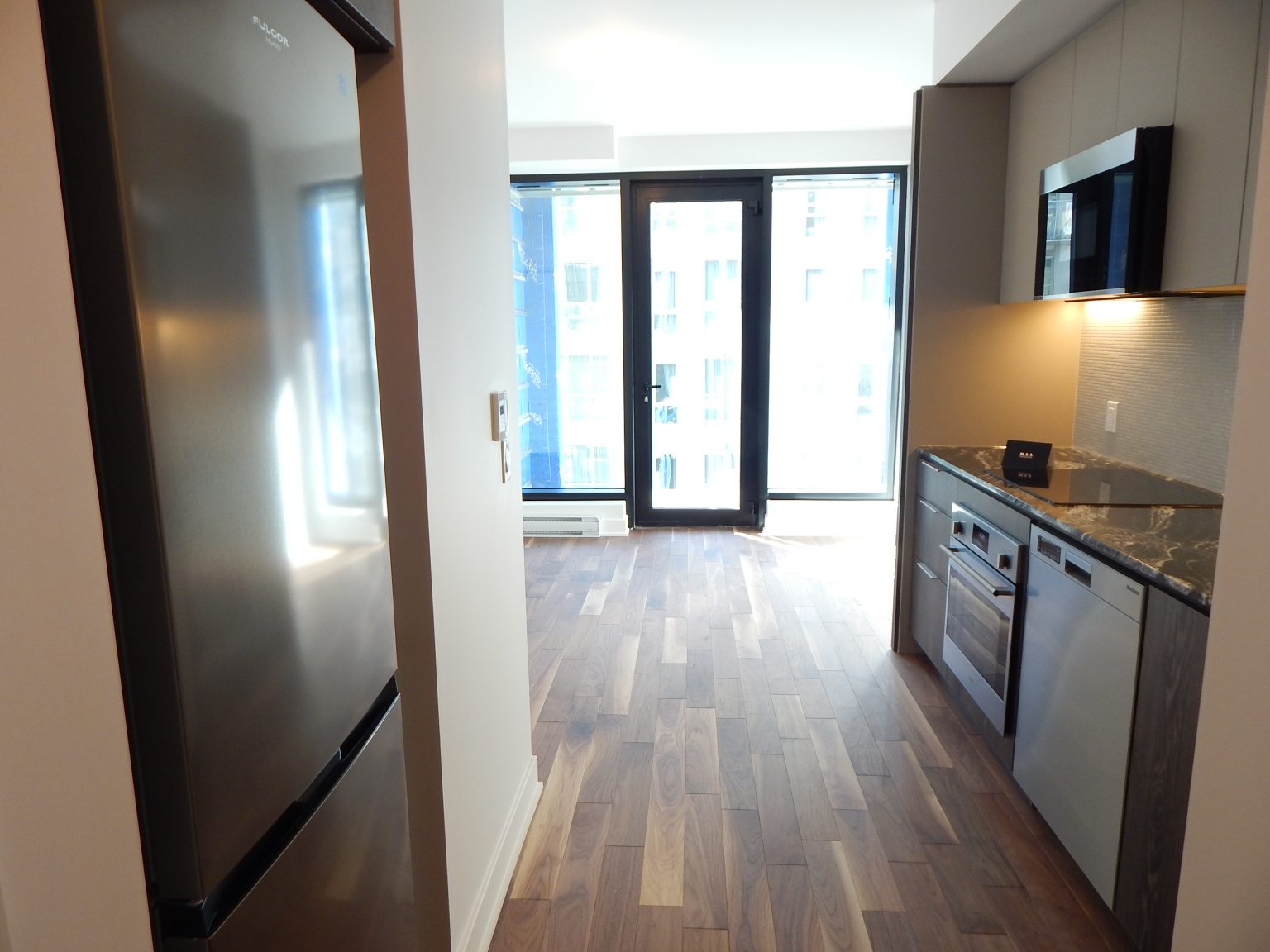 1510-2060 Rue Peel, Brand New Luxurious Studio in MAA Condominiums ...