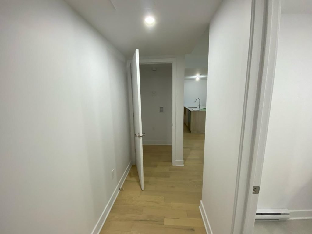 310-100 Rue Murray, Brand New 1-bedroom Condo at Wellington sur le ...